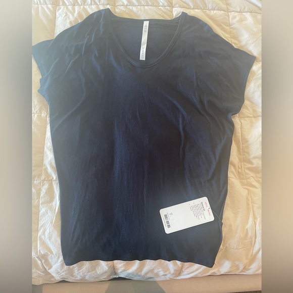 lululemon athletica | Tops | Lululemon Restore Ss Size 6 | Poshmark